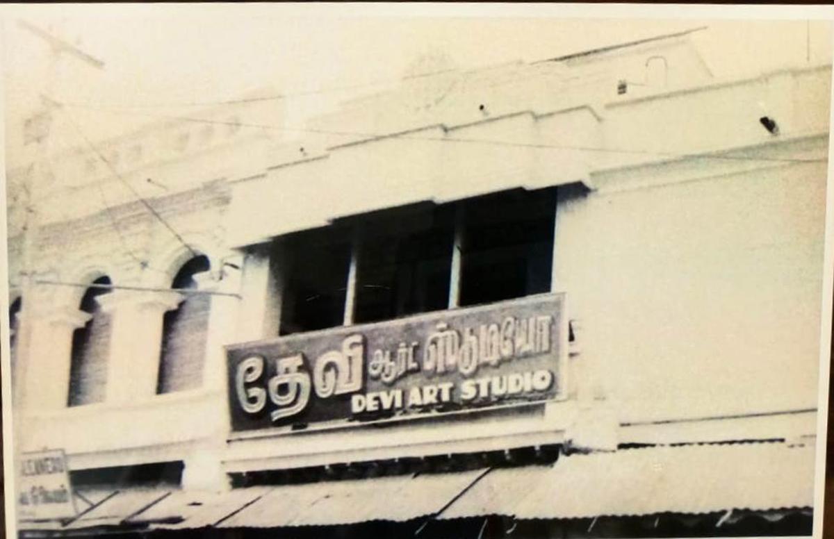 Tamil Nadu’s Kovilpatti, home to India’s traditional calendar art revolution - The Hindu